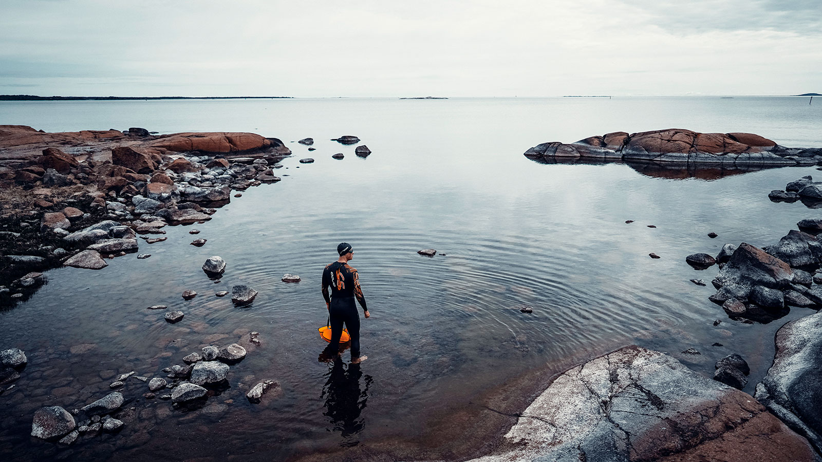 Open Water Swimming Beginner's Guide - TRI247