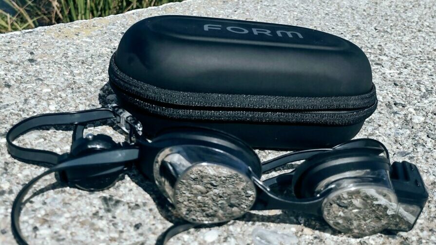 FORM Smart Goggles review | Swim Gear | Tri247.com