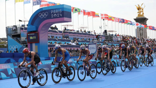 Olympic Games Triathlon results: Alex Yee snatches INCREDIBLE gold ...