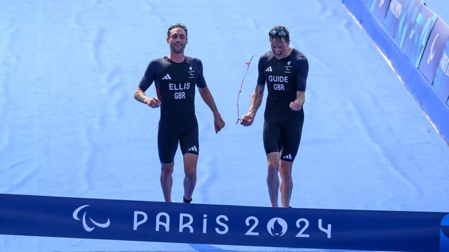 End of an era as Brownlee and Learmonth are left out of British ...