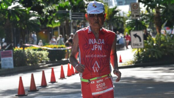 92-year-old IRONMAN triathlete completes 70.3-mile course in iconic ...