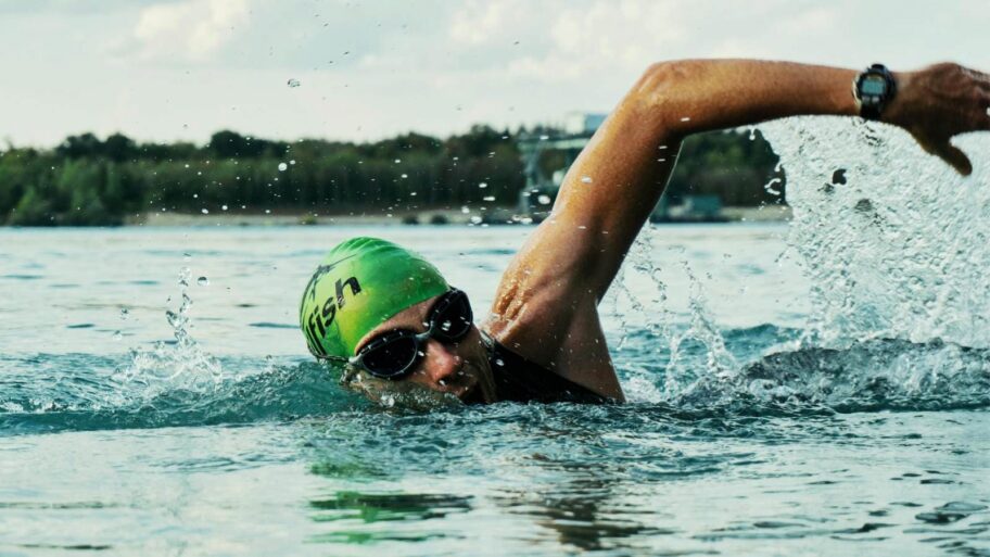 How to Transition from Pool Swimming to Open Water for Triathlon ...